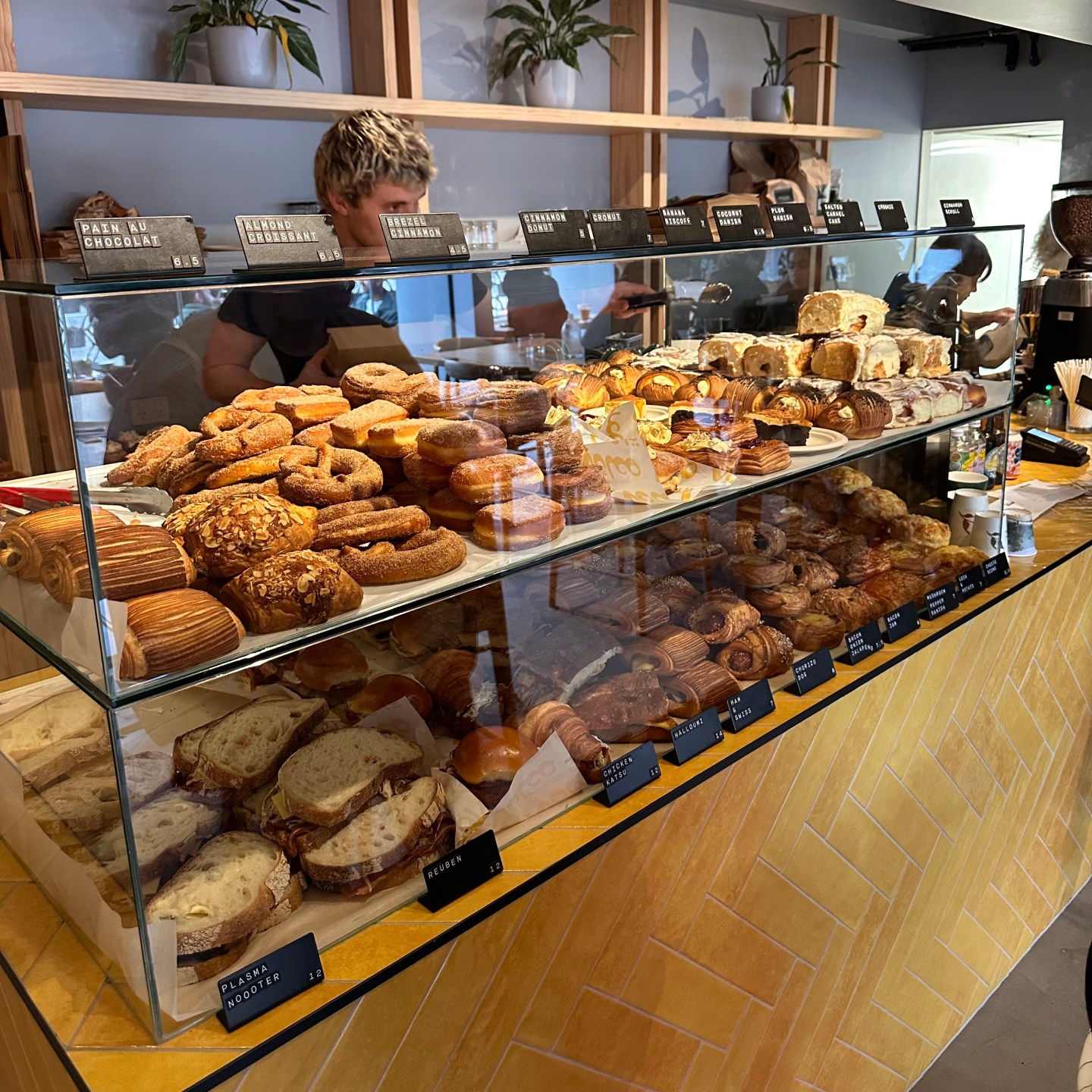 Volco – Wellington – Trencherman's Travels